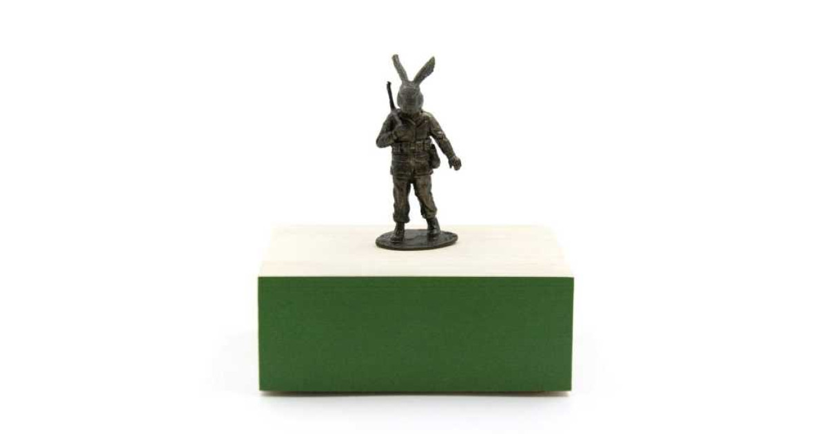 Hunter » Oeno Gallery